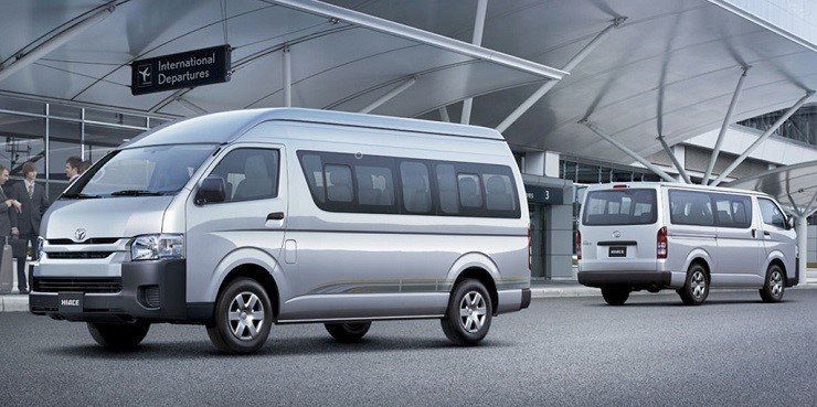 13 Seater Mini Bus Singapore – MINIBUSMAXICAB.SG